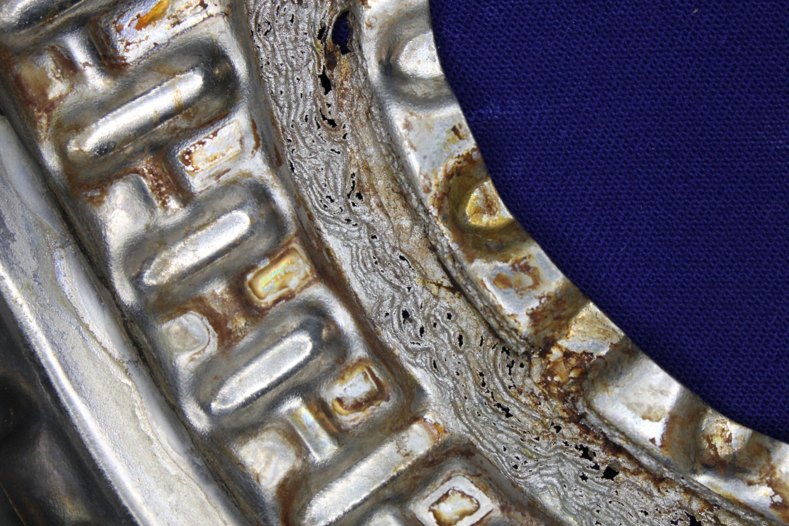 Corrosion investigations - UQ Materials Performance - University of ...